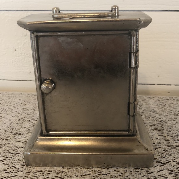 Accents | Vintage Colonial Clock Company Factory 187 Metal Clock 55x6 ...